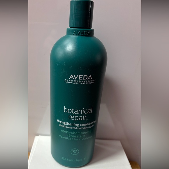 AVEDA | Hair | Aveda Botanical Repair Conditioner Liter | Poshmark